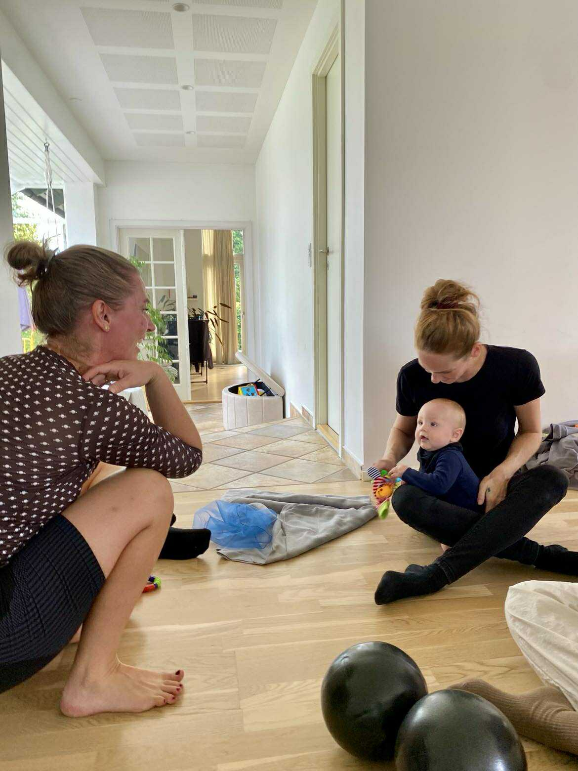 Hjemmebesøg | Baby- & Børnefysioterapi – Små Skridt v. Mathilde